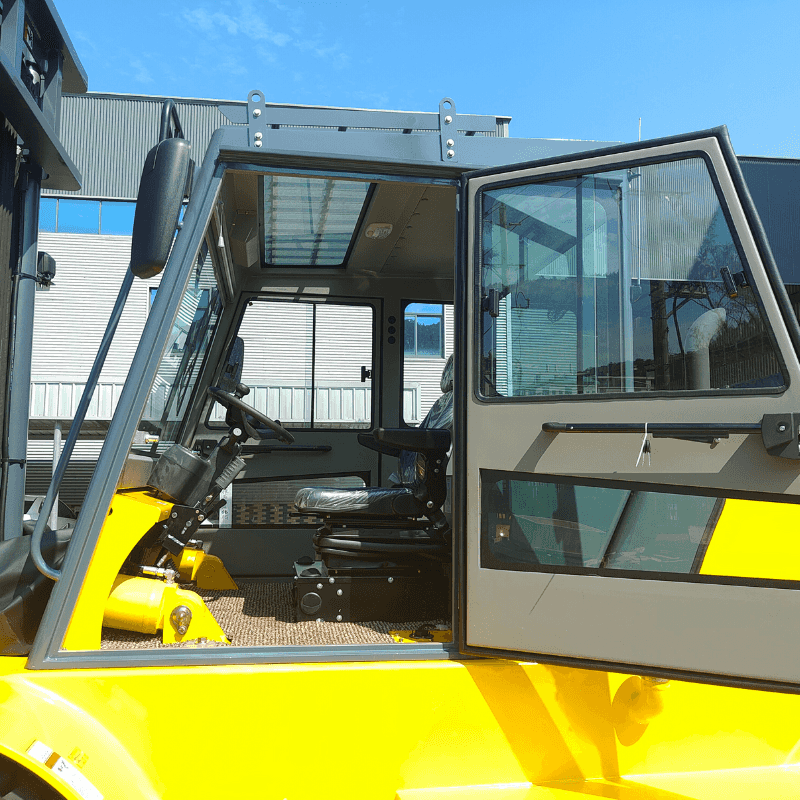 12 Ton Diesel Forklift Truck Cabin With Air Conditioner - Heavy Duty ...