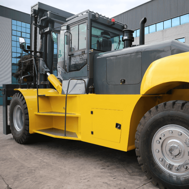 Standard 20 Ton Diesel Forklift Truck With 4000 Lifting Height - Heavy ...